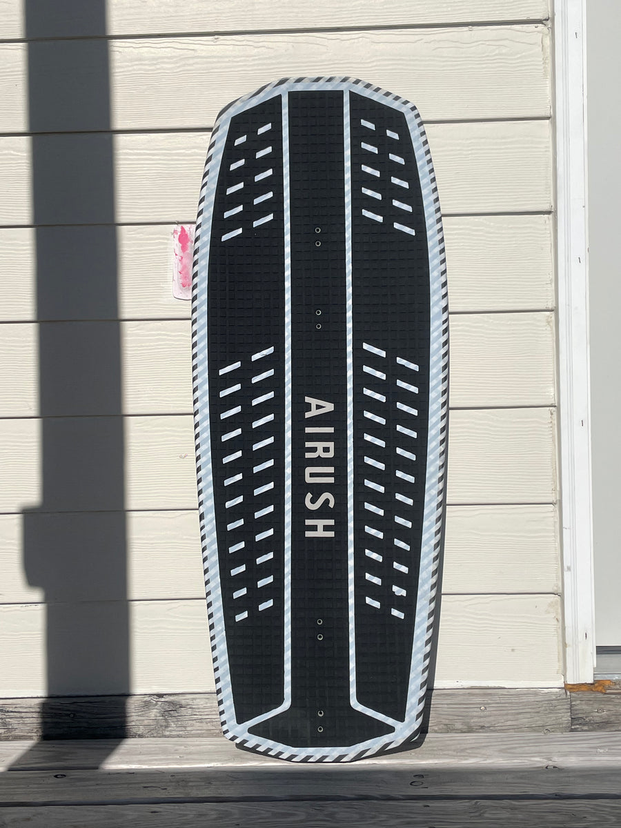 Airush Team Foil Board 121 USED – HISSwavesnc